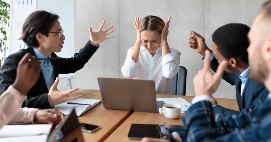 Teamwork in the Workplace (What it is, Benefits & How to improve)