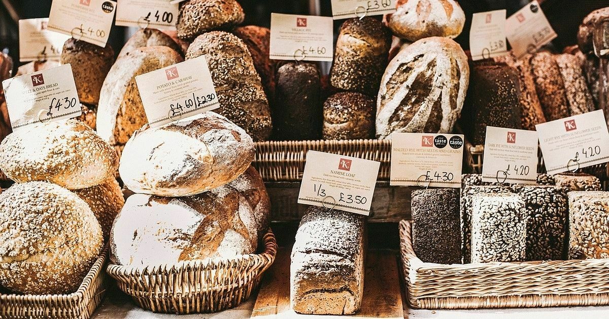 What is Traditional Marketing? Explanation, Importance, & Examples