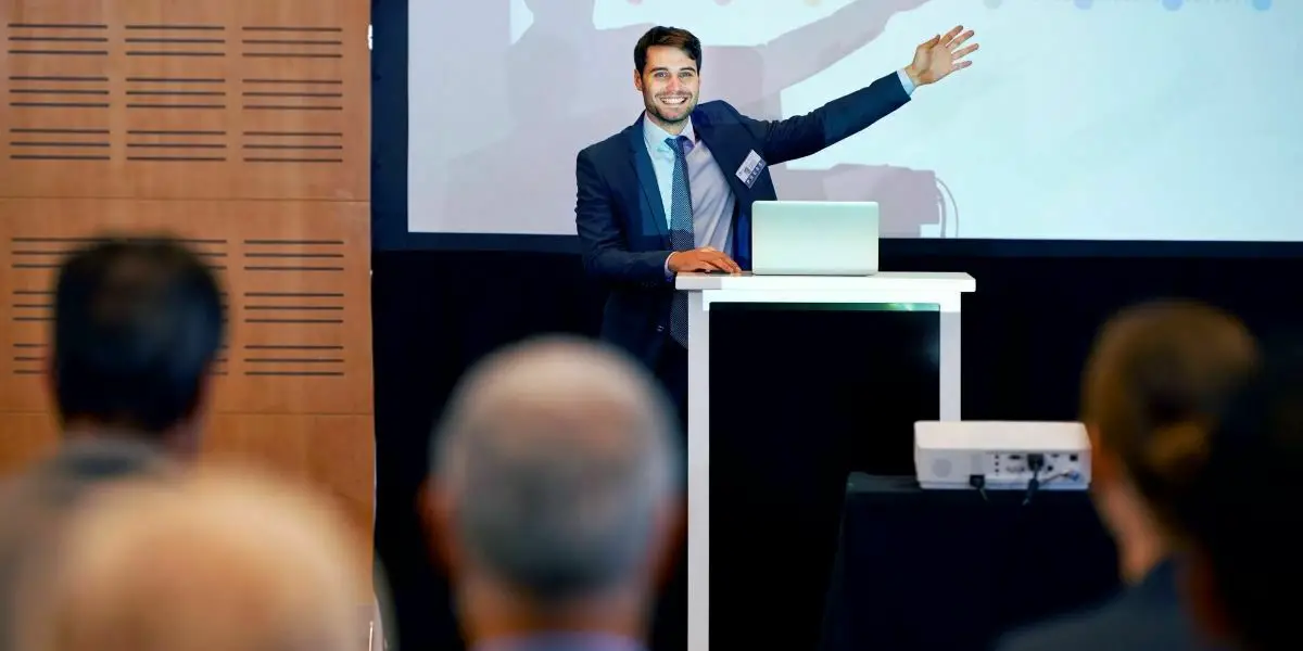 10 Different Types of Management Styles and their Pros and Cons