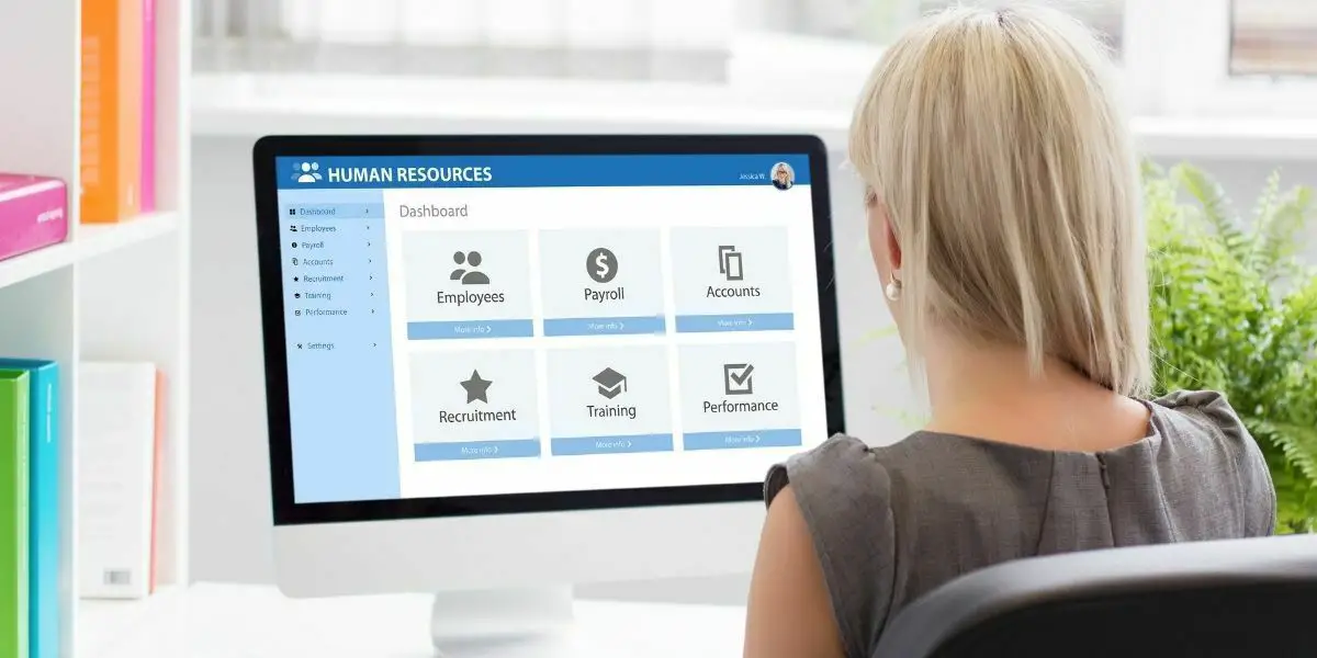 7 Best Software for Payroll - An In-Depth Guide (2022)