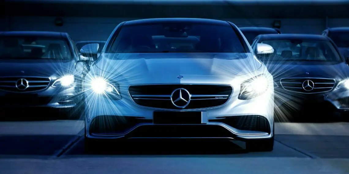 Central Route to Persuasion: Definition & Examples