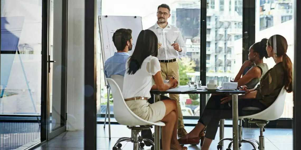 Examples of Team Goals & Tips for Setting Effective Team Goals