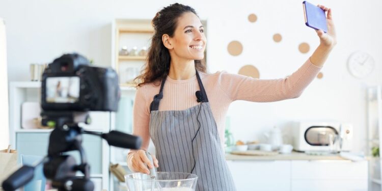 How To Promote Your Business Locally (18 Effective Methods)