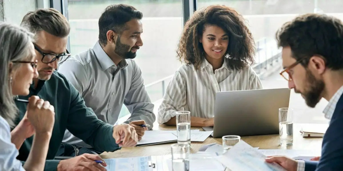 Communicating Upwards: Definition, Benefits, and Example