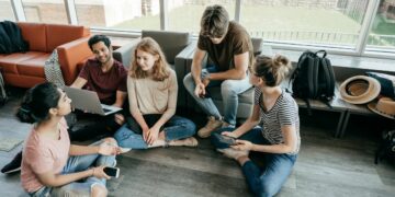 Intercultural Communication: Definition, Types, and Skills